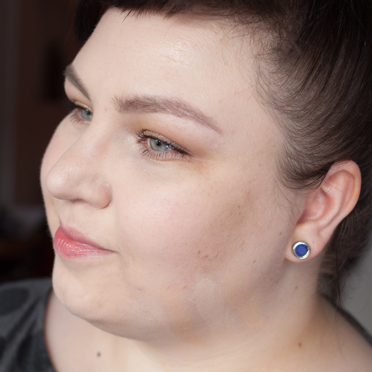 Foundation aufhellen mit Lightening Drops: CATRICE Prime And Fine ...