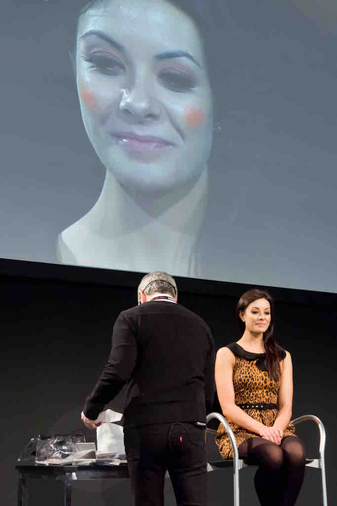 Kevin James Bennett auf der Makeup Artist Design Show 2012 » MAGIMANIA