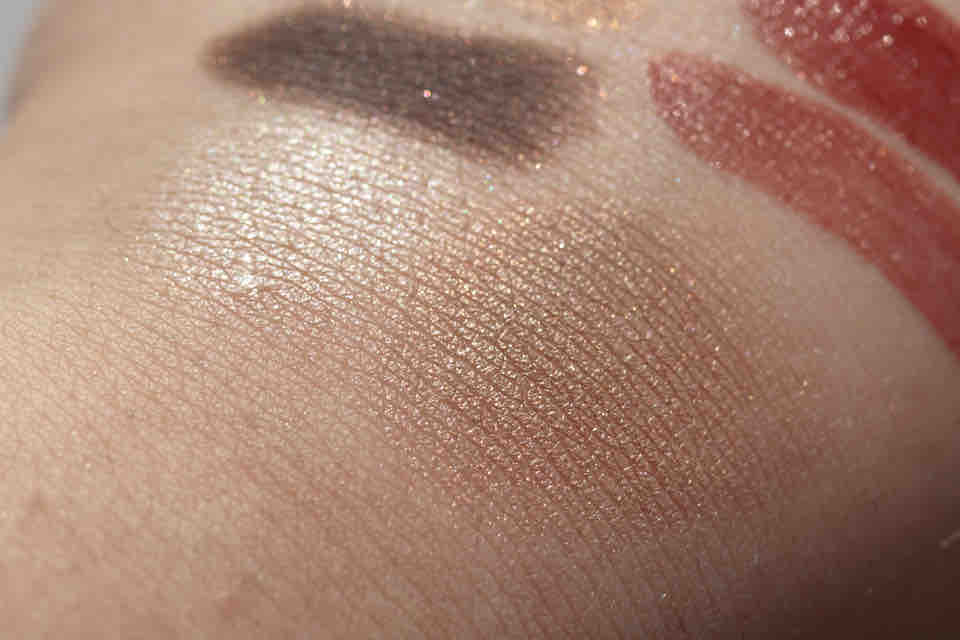 MISSLYN Brit Chic: Swatches, Tragebilder & Review